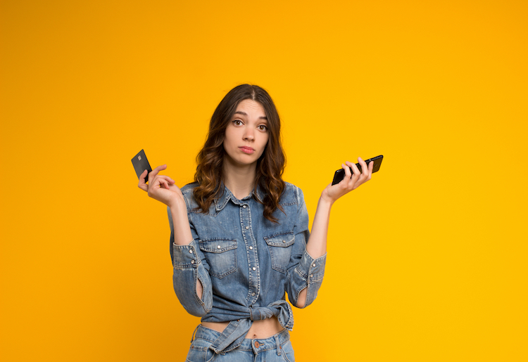 Prepaid vs. Postpaid Phone Plans: Choose Wisely