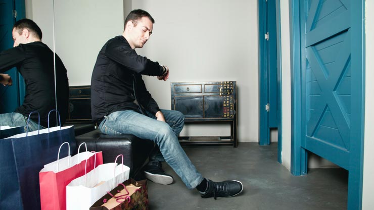 How Do Men and Women Differ When it Comes to Shopping Decisions?