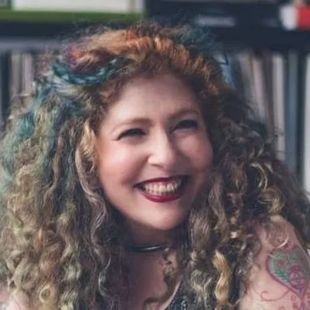 Lori Bisbey | Top10.com