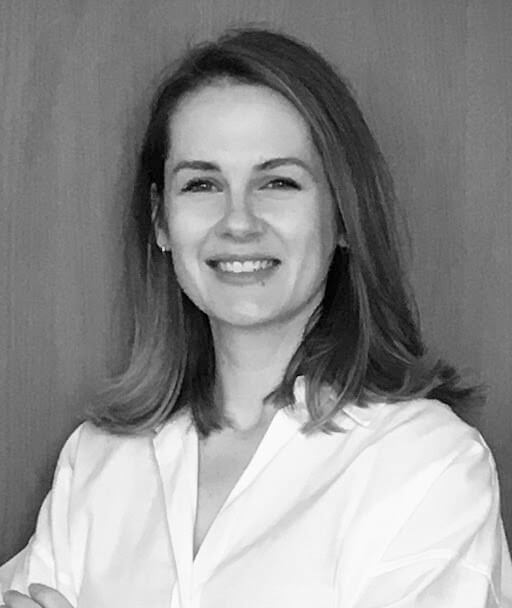 Kate Stacey | Top10.com