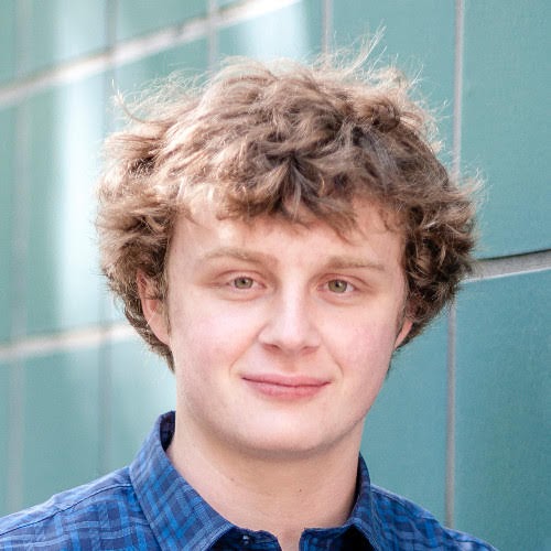 Alex Mcomie | Top10.com